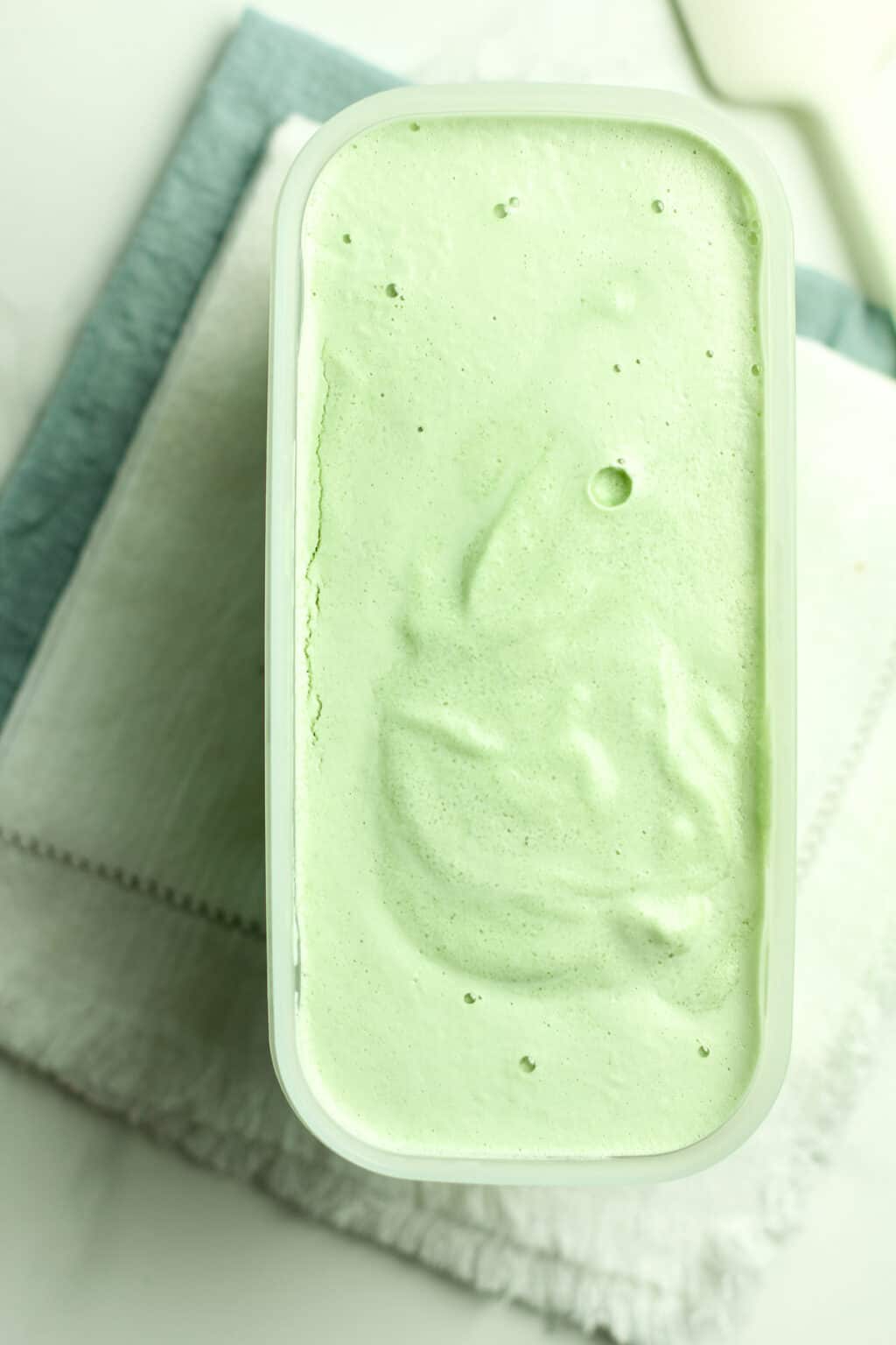 Frozen Grasshopper Drinks with Ice Cream - SueBee Homemaker