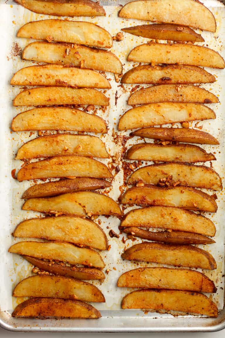 Healthy Baked Garlic Home Fries - SueBee Homemaker