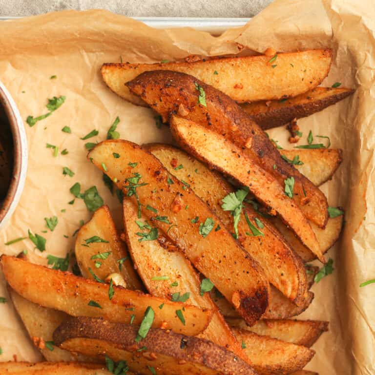 Healthy Baked Garlic Home Fries - SueBee Homemaker