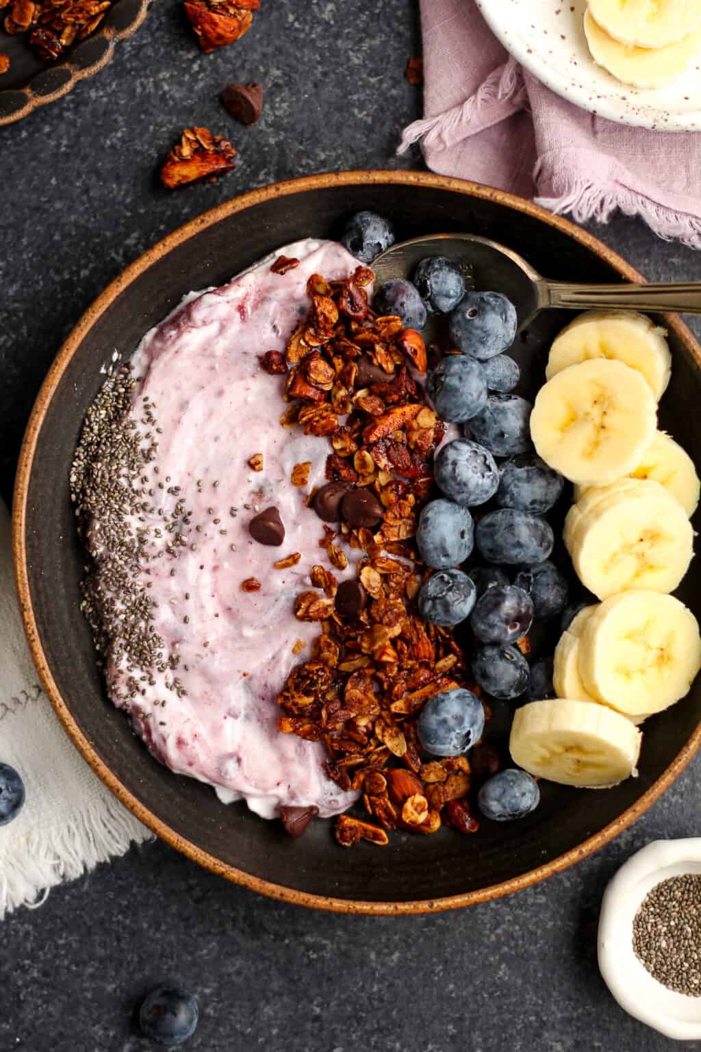 Yogurt With Granola Two Ways SueBee Homemaker Yogurt With Granola Two Ways SueBee Homemaker