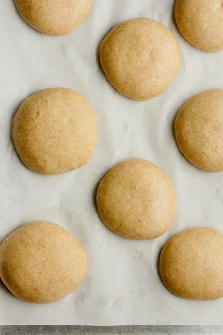 The BEST Soft Burger Buns - SueBee Homemaker