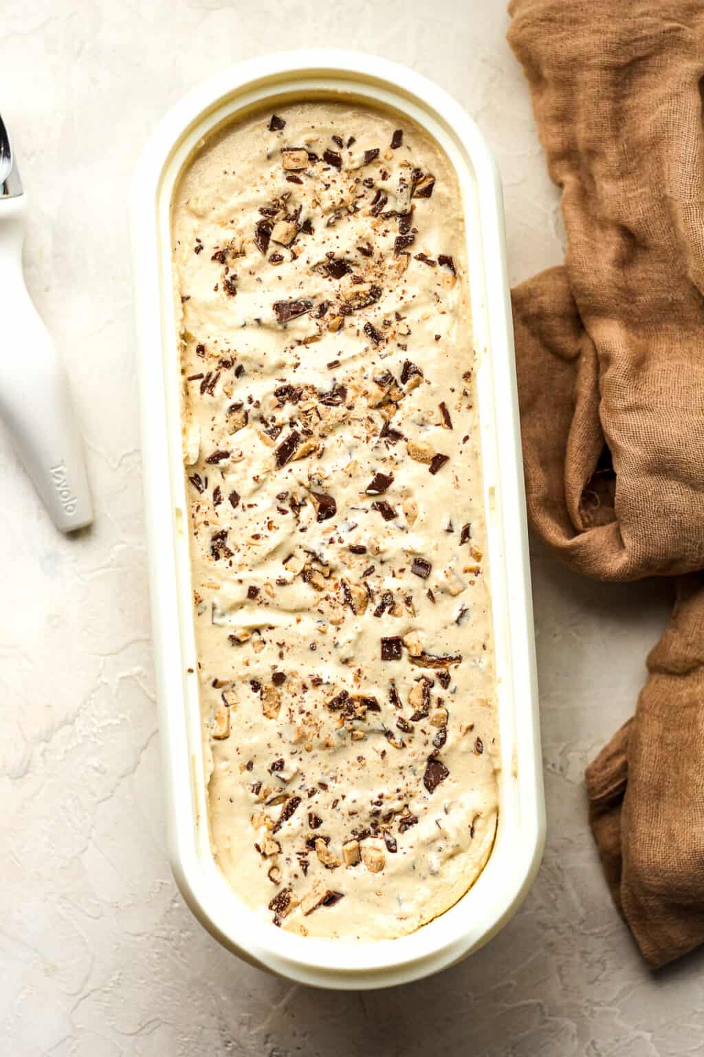 Creamy Dreamy Coffee Toffee Ice Cream - SueBee Homemaker