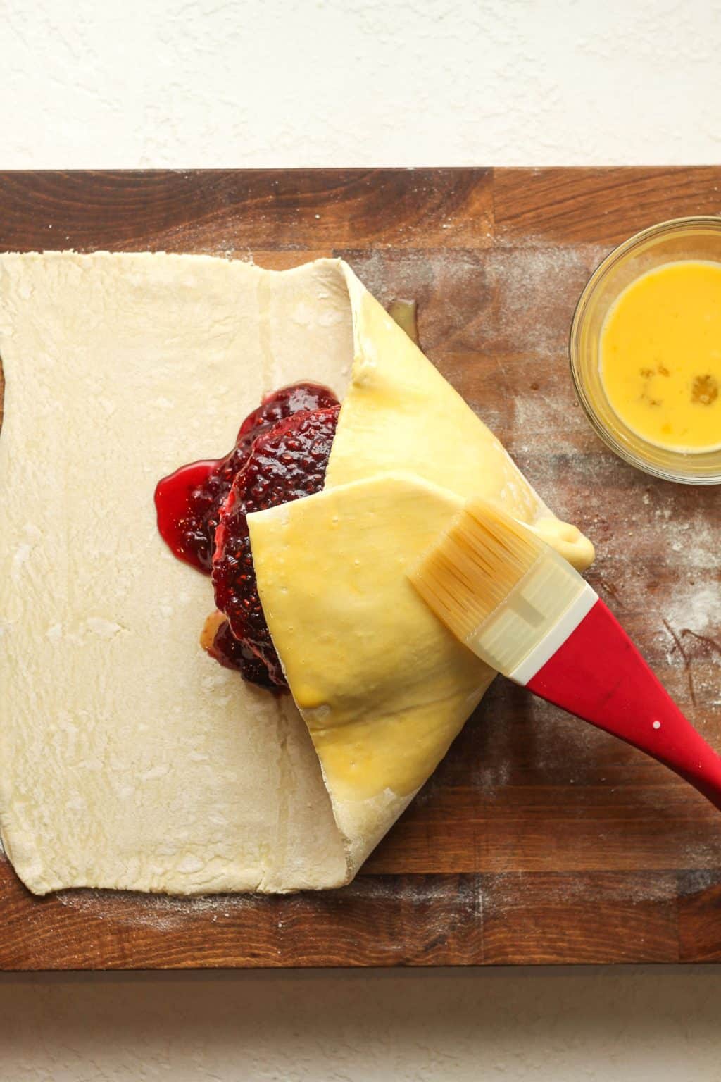 Brie and Jam in Puff Pastry - SueBee Homemaker