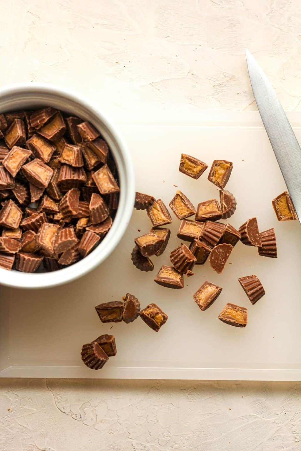 Rich and Creamy Moose Tracks Ice Cream Recipe - SueBee Homemaker