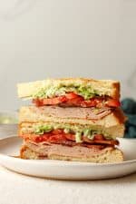 Soft White Sandwich Bread Recipe - SueBee Homemaker